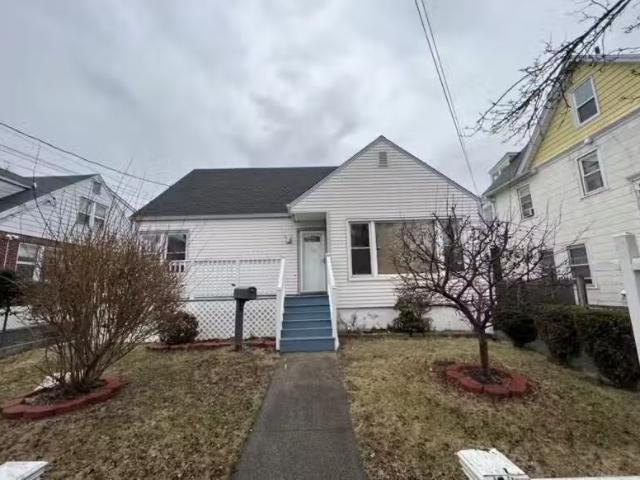 190 Thompson Street, 1, Stratford, CT 06615