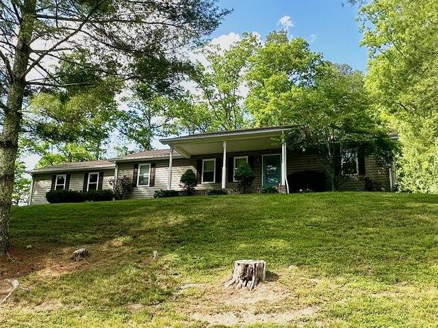 19142 Pinehurst Ests, Rush, KY 41168
