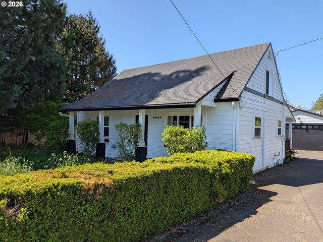 19149 South End Rd, Oregon City, OR 97045
