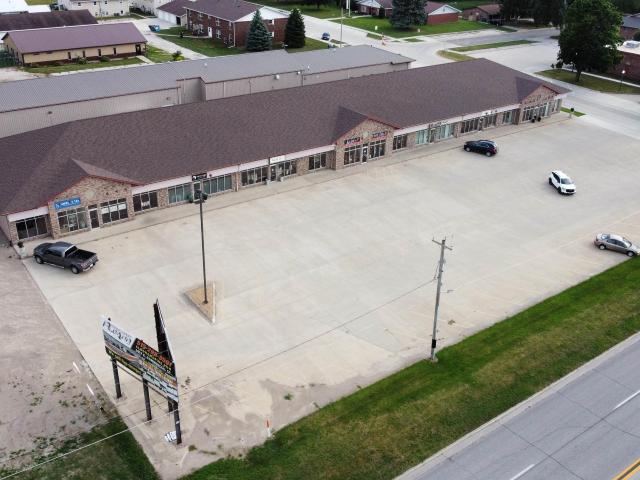 1914 E Hwy 18