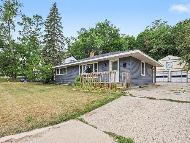 1914 Lake Avenue