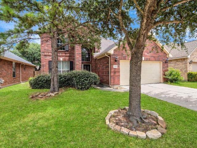 1914 Lenora Court