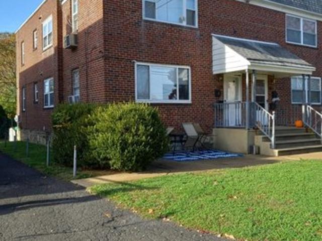 1914 Solly Ave, Philadelphia, PA 19152
