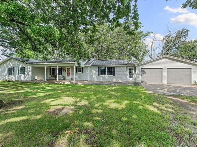 19150 Hereford Rd, Neosho, MO 64850