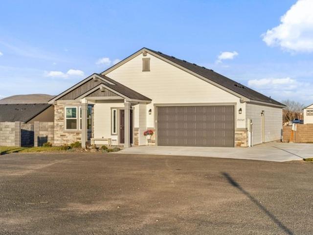 191549 River Crest Pl, Plymouth, WA 99346