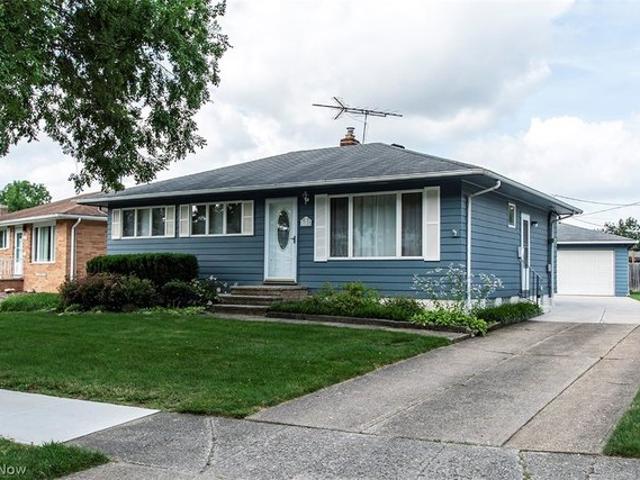 19155 Davinwood Dr, Cleveland, OH 44135