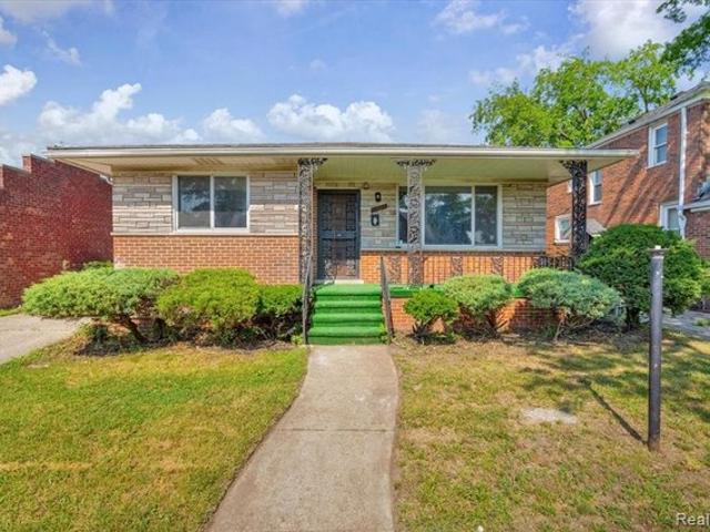 19155 Gallagher St, Detroit, MI 48234