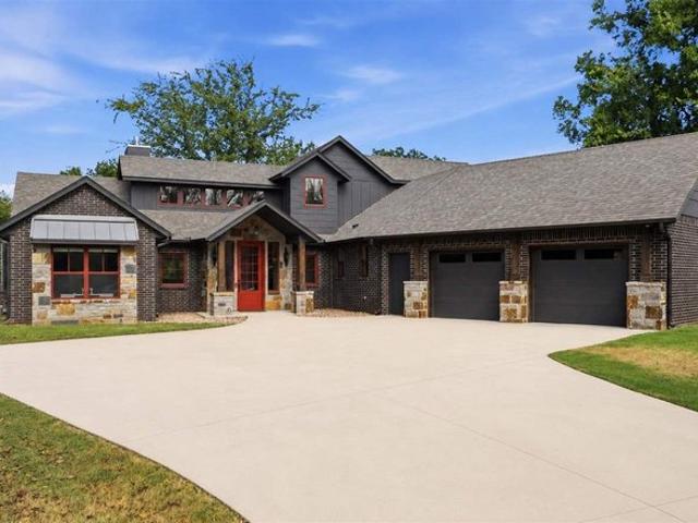 1915 N Bradley Pl, Stillwater, OK 74075