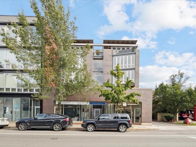 1915 N Damen Ave Apt A, Chicago, IL 60647