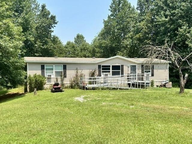 1915 N Holcomb Dr, Martin, GA 30557