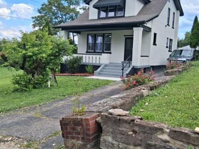 1915 Neyer Ave, Cincinnati, OH 45225