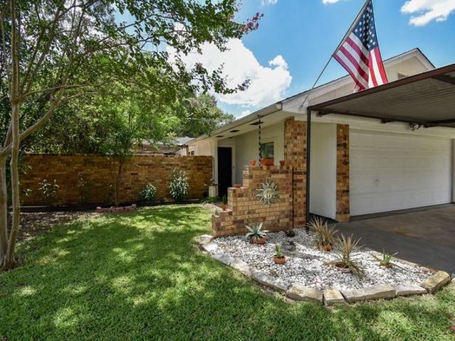 1915 Avenue B, Katy, TX 77493