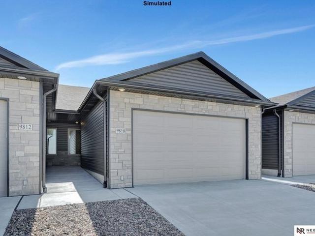 1915 Battista Pl, Lincoln, NE 68521