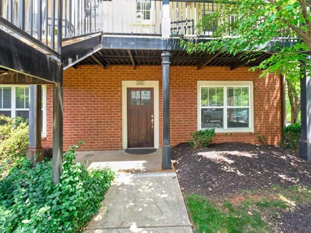 1915 Beechcrest Ct Unit 101, Charlottesville, VA 22903