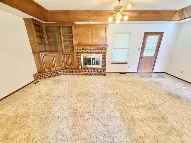 1915 Chisholm Drive