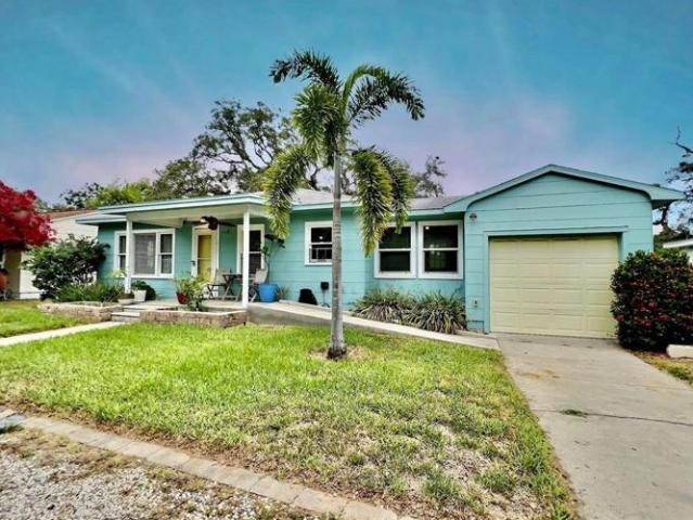 1915 Coles Rd, Clearwater, FL 33755