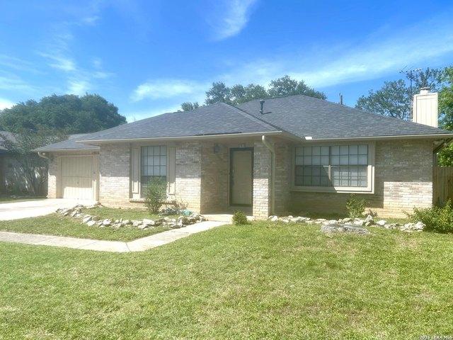1915 Elsworthy St, San Antonio, TX 78248