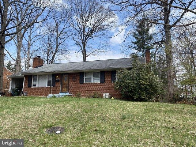 1915 Great Falls St, McLean, VA 22101