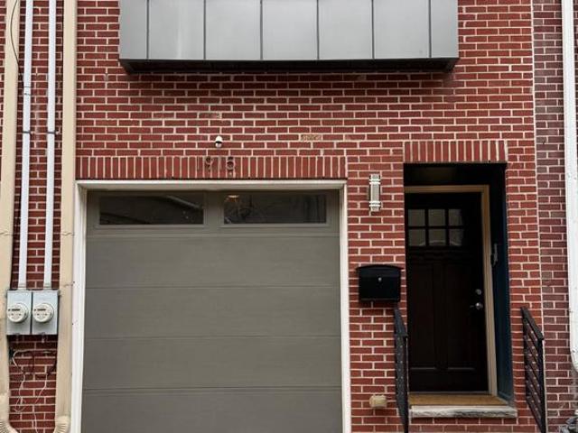 1915 League Street