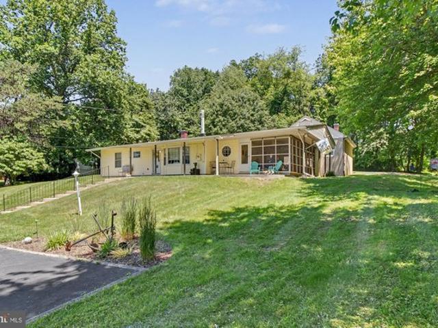 1915 Park Beach Dr, Aberdeen, MD 21001