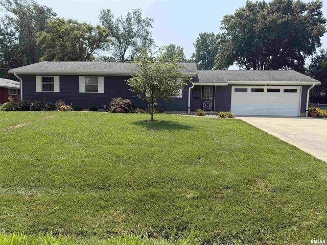 1915 Plum St, Jacksonville, IL 62650