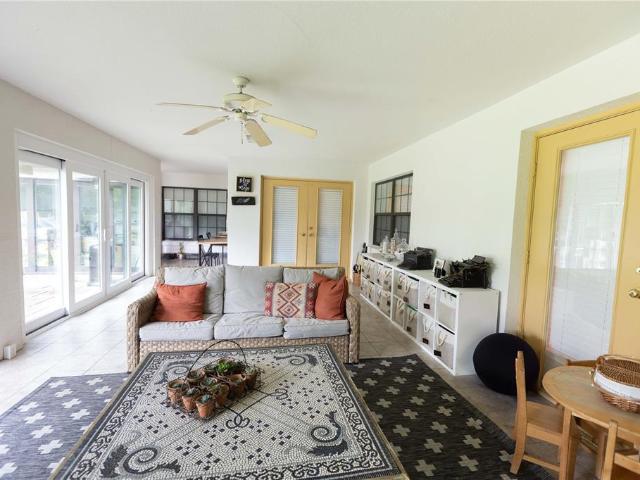 1915 SW 40th Pl, Ocala, FL 34471 | MLS #OM705255