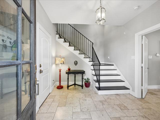 1915 Spring Street