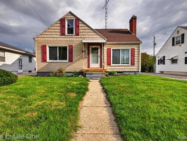 1915 Tuscola St, Flint, MI 48503