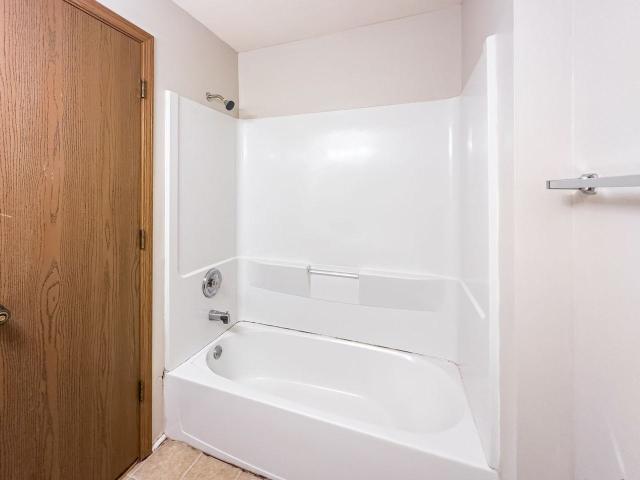 1915 Waverly Ct 2 Bedroom Apartment for Rent at 1915 Waverly Ct, Columbia, MO 65201