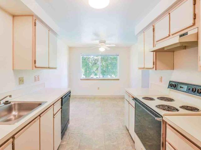1915 21st Avenue SE 2 Bedroom Apartment for Rent at 1915 21st Ave Se, Albany, OR 97322