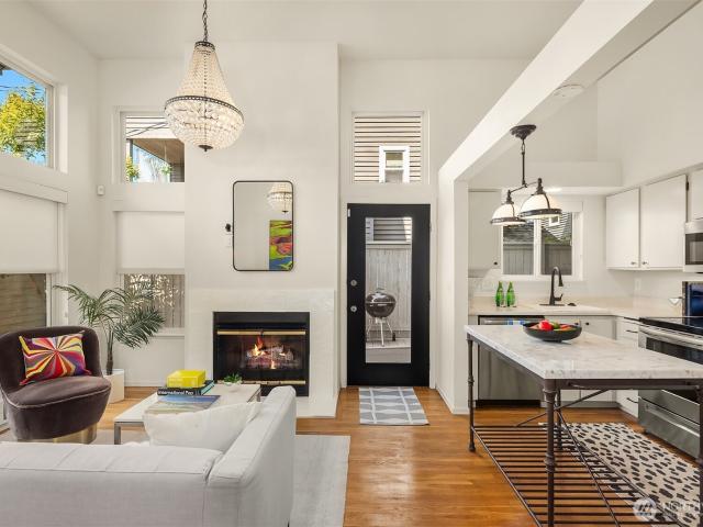 1915 42nd Avenue E # 3