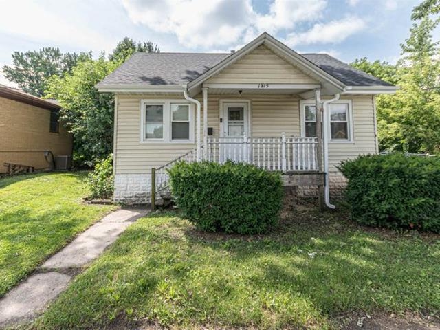 1915 9th Ave, Rockford, IL 61104