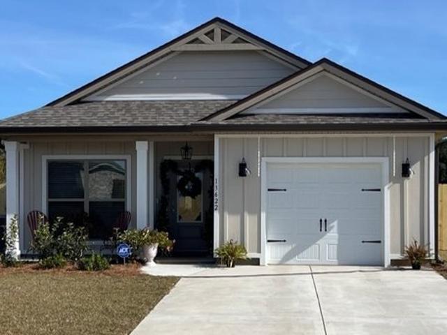 19160 Pagoda Ln, Summerdale, AL 36580