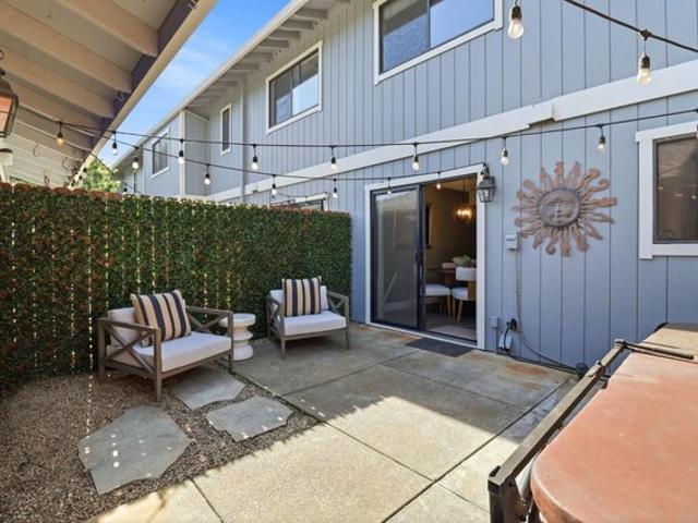 19167 Robinson Rd Apt H, Sonoma, CA 95476