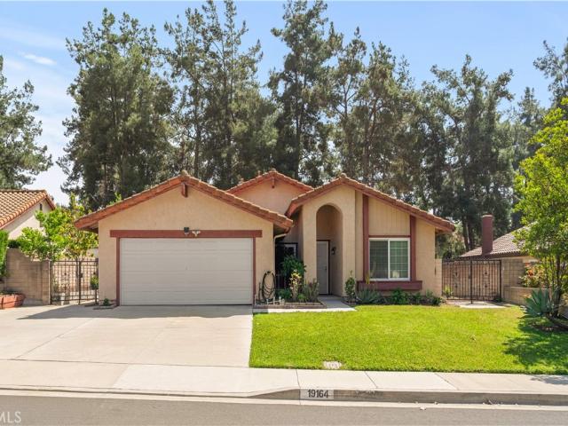 19164 Aurora Dr