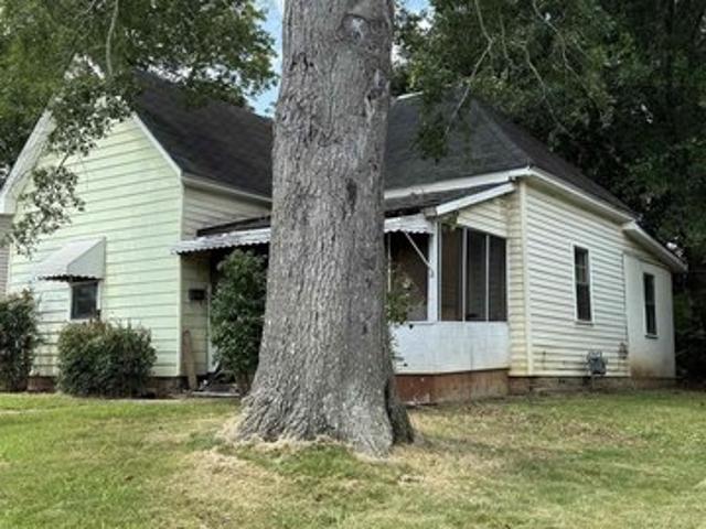 1916 Mulberry Ave, Anniston, AL 36201