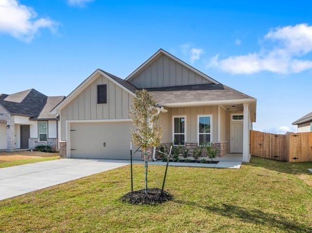 1916 McArthur Ave, Bryan, TX 77803