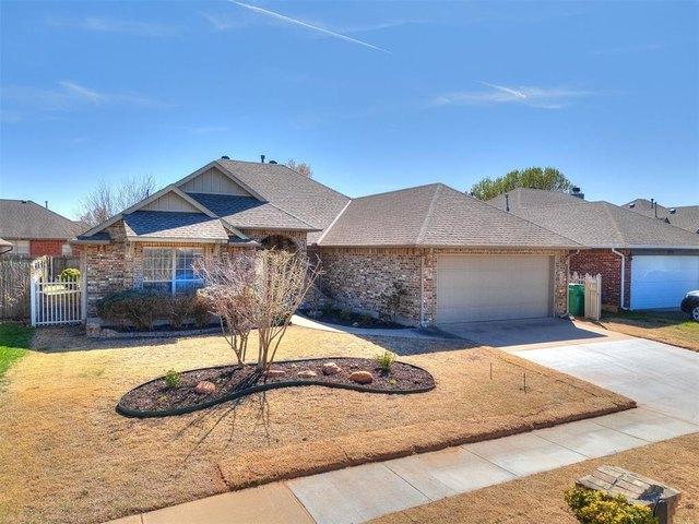 1916 NW 177th Ter, Edmond, OK 73012