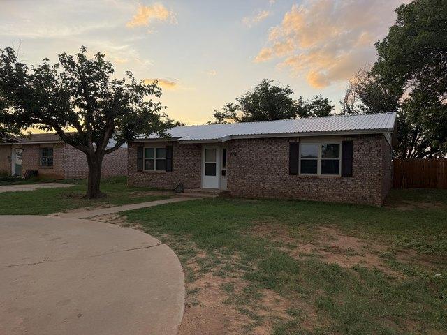1916 N 14th St, Lamesa, TX 79331