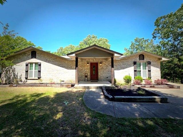 1916 Cogbill Rd, Wynne, AR 72396