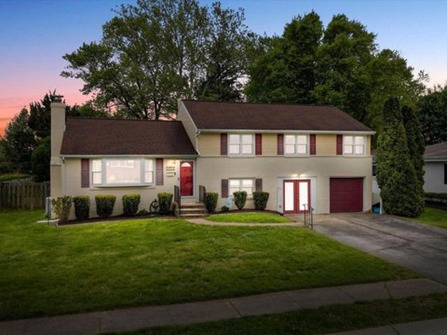 1916 Floral Dr, Wilmington, DE 19810