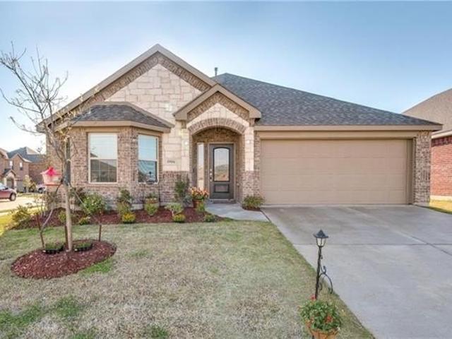 1916 Gayla Creek Dr, Little Elm, TX 75068