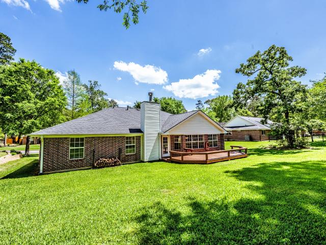 1916 Greentree Drive