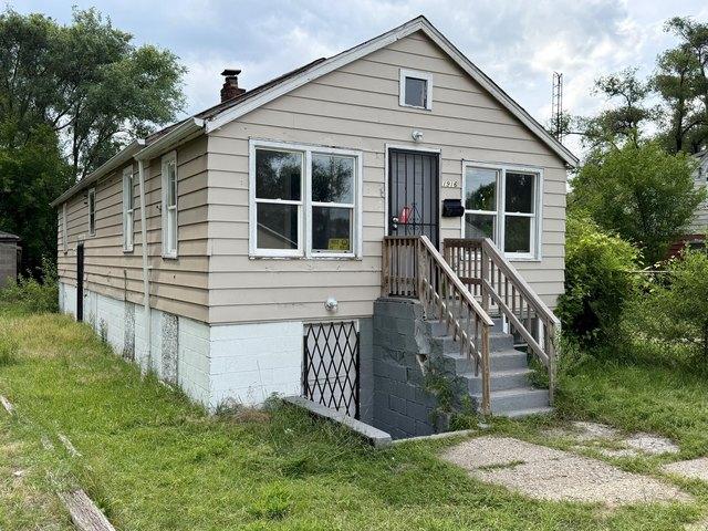 1916 Hayes St, Gary, IN 46404