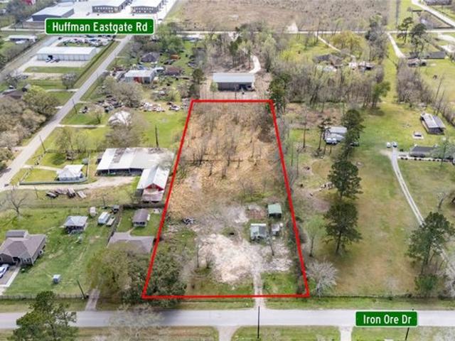 1916 Iron Ore Dr, Huffman, TX 77336