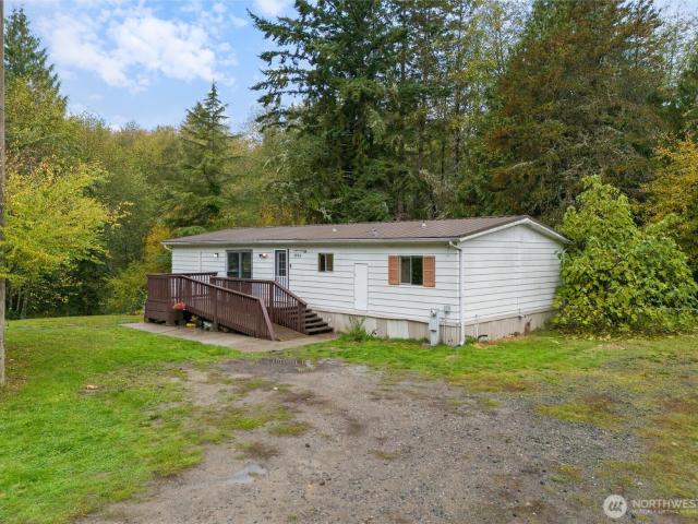 1916 Key Peninsula Hwy NW, Lakebay, WA 98349 | MLS #2520