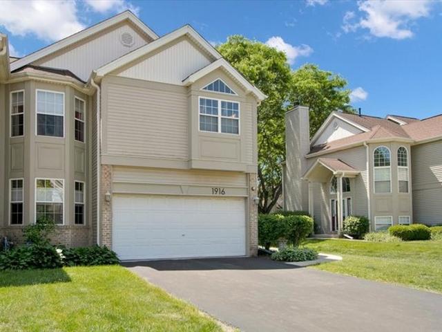1916 Tamahawk Ln, Naperville, IL 60564
