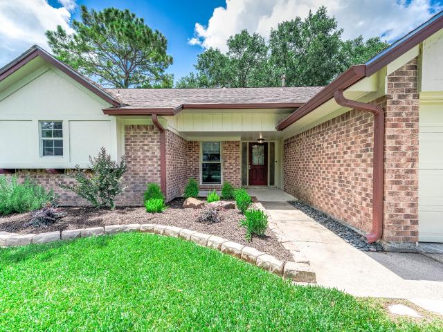 1916 Winding Creek Drive