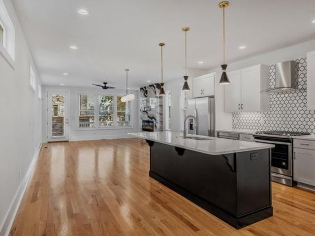 1916 15th Ave N, Nashville, TN 37208