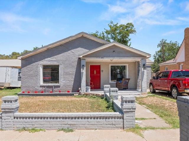 1916 26th St, Lubbock, TX 79411